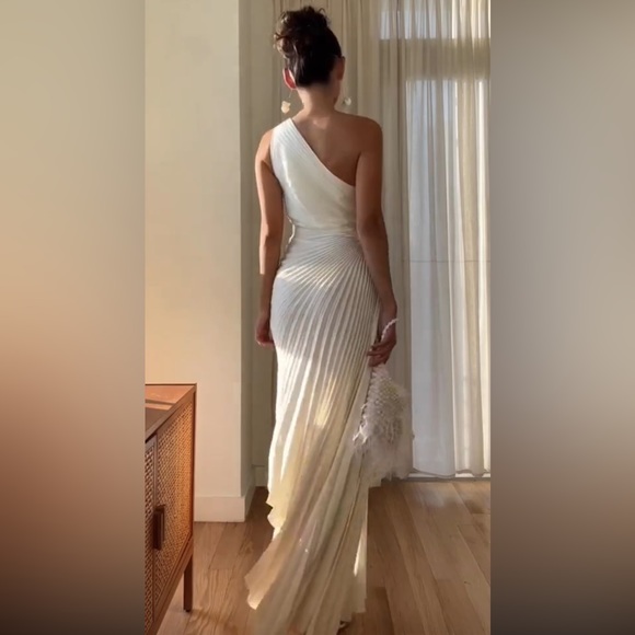 A.L.C. | Dresses | Alc Delfina Pleated Long Asymmetric Oneshoulder Dress | Poshmark